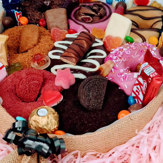 Classic Donut Bouquet Gift Box | Donut Delivery Canberra | Donut Box ...